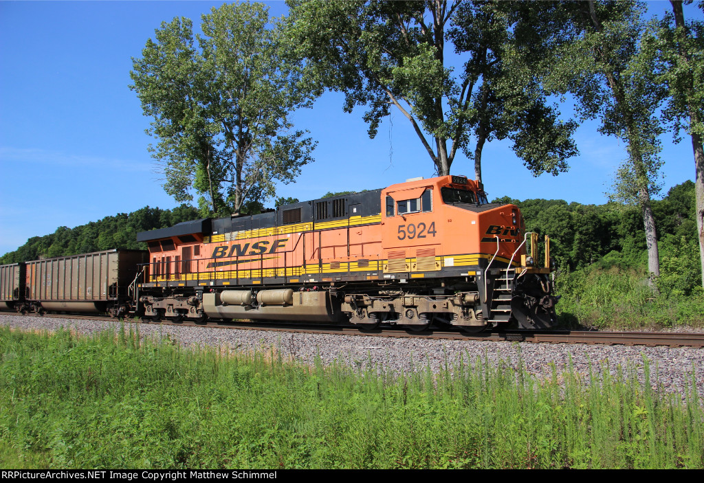BNSF 5924 - DPU